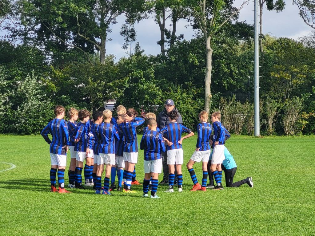 VSV O14-1-RCH O14-1 (28-01-2023) - RCH voetbalclub Heemstede